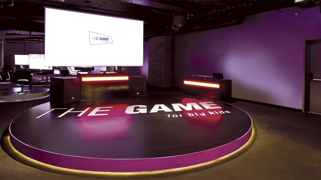 Just Dance Pisti | The Game for Big Kids